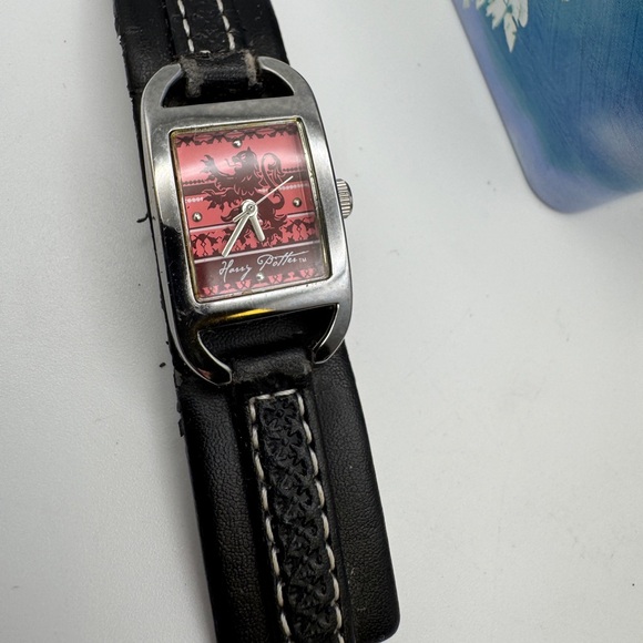 Warner Bros. | Accessories | Working Harry Potter Gryffindor Pink Watch ...